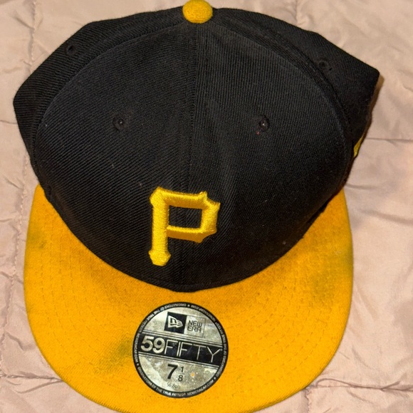 New Era | Accessories | New Era Pirates Black And Yellow 59fifty Fitted ...